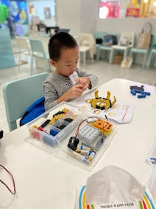 Robotics & Coding with Robothink by Robothink